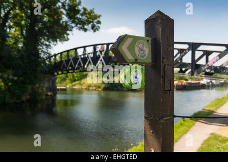 London Loop (London Outer Orbital Path) signpost with a flying kestrel ...