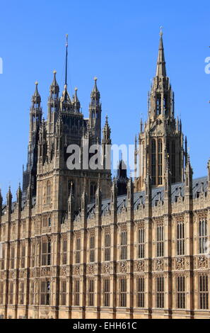 London, government houses of the Parliament in westminster Stock Photo ...