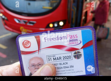 Senior Citizen bus pass free travel card from tewkesbury Borough ...