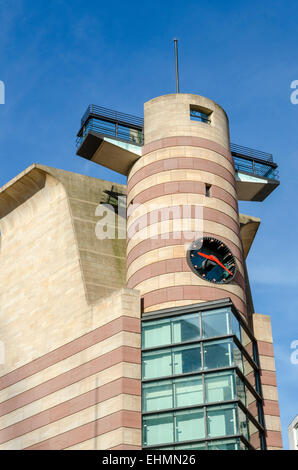 London, England, UK. No 1 Poultry (1997 - James Stirling) - office and ...