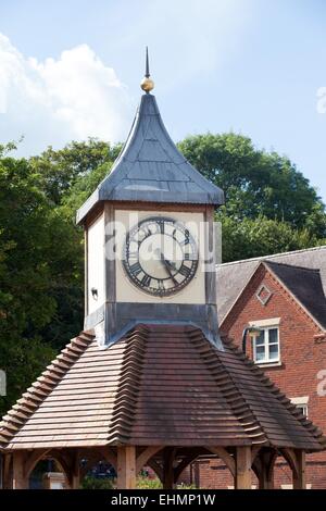 Kinver village centre and shopping Stock Photo - Alamy