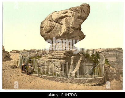 Toad Rock in Tunbridge Wells Stock Photo - Alamy