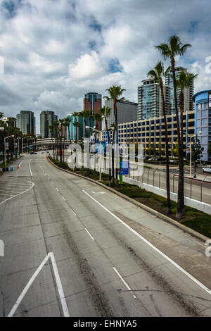 View of Shoreline Drive in Long Beach, California Stock Photo - Alamy
