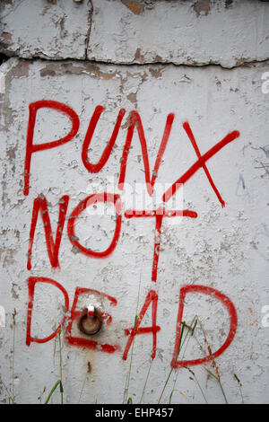 A graffiti, stating 'Punx Not Dead' Stock Photo - Alamy