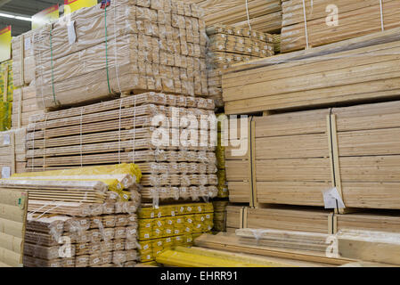 Astack of lumber in the store timber Stock Photo - Alamy