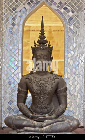 Meditating Buddha Statue, made of bronze. 19th Century, sitting stance ...