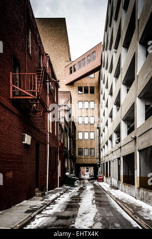 Narrow alley and parking garage in Baltimore, Maryland Stock Photo - Alamy
