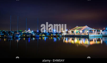 NATIONAL HARBOR, MARYLAND - DECEMBER 2: Pier and boat at night on ...