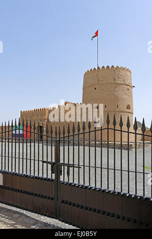 Awhala Fort, Fujairah, United Arab Emirates Stock Photo - Alamy