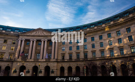 William Jefferson Clinton Federal building (old Ariel Rios building ...