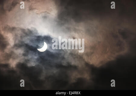 Solar Eclipse in Italy, 20 March 2015 Stock Photo - Alamy
