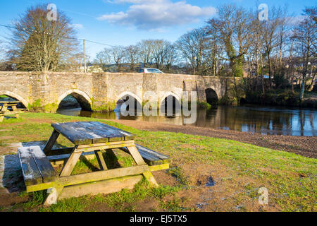 The Medieval Bridge over River Fowey at Lostwithiel Cornwall England UK ...