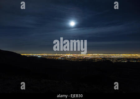 Full moon over Las Vegas cityscape in Southern Nevada Stock Photo - Alamy