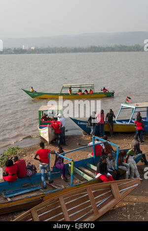 Lake Victoria Kenya Stock Photo: 1369177 - Alamy