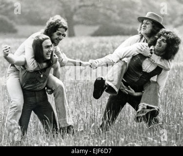 SLADE Promotional photo9 of UK pop rock group in their skinhead Stock ...