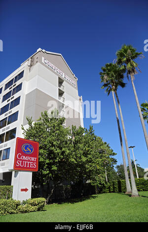 Comfort Suites hotel with Comfort Suites sign at exterior, Fort ...