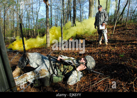 Soldiers from 426th Brigade Support Battalion, 1st Brigade Combat Team ...