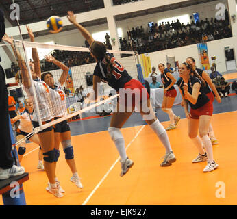 U.S. Army athletes 1st Lt. Ryan Arthur, left, Capt. Luis Avila and son ...
