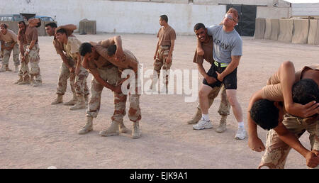 A U.S. Army Soldier from 2nd Battalion, 12th Infantry Regiment, 2nd ...