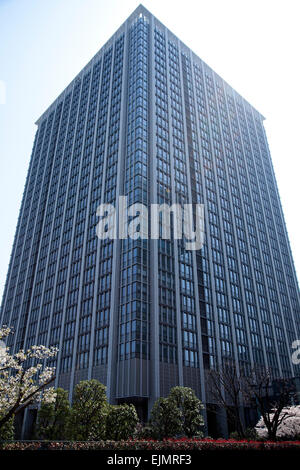 General view: the new building Shinagawa Season Terrance is under ...