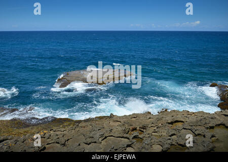 Natural pool and rock formations at Punta Palmas Altas. Barceloneta ...