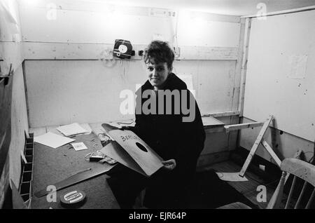 Dorothy Calvert widow of Reg Calvert, at home of pirate radio station ...