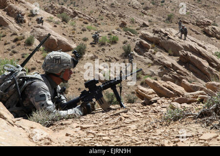A Soldier with C Company, 3-187th Infantry Regiment, 101st Airborne ...