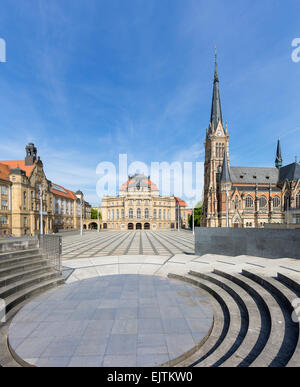 Opera house and King Albert Museum (1909) on Theaterplatz in the ...