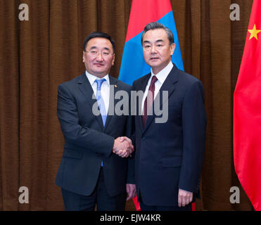 Mongolian Foreign Minister Lundeg Purevsuren, left, and his Chinese ...