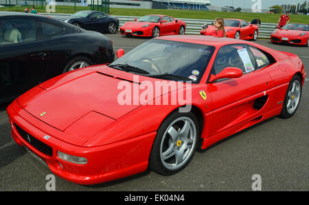 Ferrari F355 Berlinetta Stock Photo - Alamy