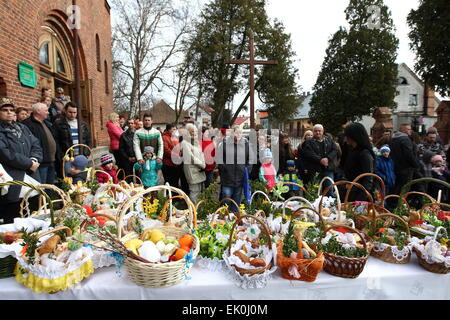 Sobowidz, Poland 4th, April 2015 Swieconka - the tradition of food ...