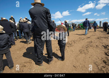 Lancaster, Pennsylvania, USA. 03rd Apr, 2015. Amish Mud Sale, held ...