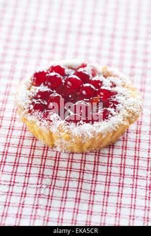 beautiful cake with berries on plaid fabric Stock Photo - Alamy
