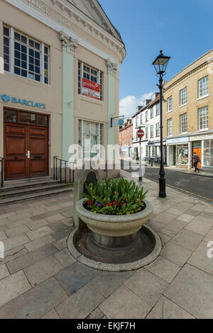 Romsey town centre, Hampshire, England Stock Photo - Alamy