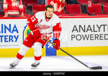 Detroit Red Wings center Pavel Datsyuk from Russia moves the puck ...