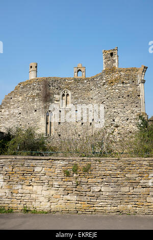 Fake folly stone wall in the grounds of Corsham Court in Corsham ...