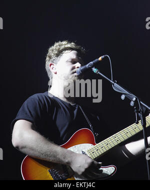 Joe Newman, from rock band Alt-J, plays on the Main Stage at ...