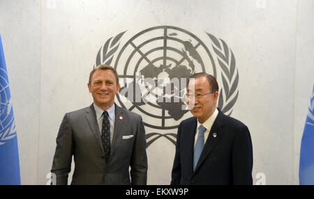 (L-R) Actor Daniel Craig and Ban Ki-moon, Secretary-General of the ...