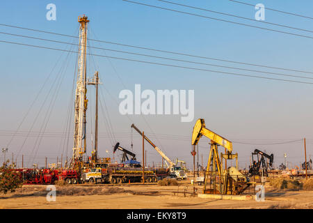 Well stimulation activity on oil well. Lost Hills Oil Field and ...