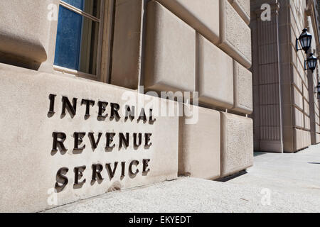 WASHINGTON, DC, USA - IRS building sign. Internal Revenue Service Stock ...