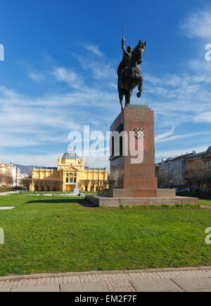King Tomislav statue & Art Pavilion aka Umjetnicki paviljon Trg Kralja ...