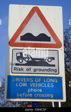 Road sign warning lorry drivers not to use a sat nav on this route to ...