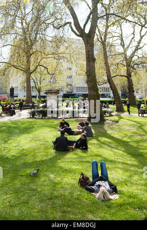 Cavendish Square, London, UK . 17th Oct, 2013. Richard Niman Art show ...