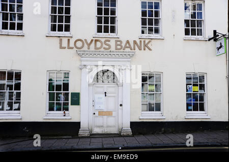Lloyds local bank branch building, British retail and commercial bank ...