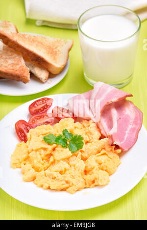 Closeup of slices of crispy hot fried bacon Stock Photo - Alamy