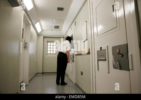 Custody Cells. HM UK Border Agency, Manchester Airport Stock Photo - Alamy