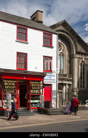 Porthmadog high street, Porthmadog, Wales, UK, high street, high ...