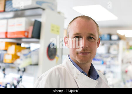 Dr Timothy Brown from the Faculty of Life Sciences , Manchester ...