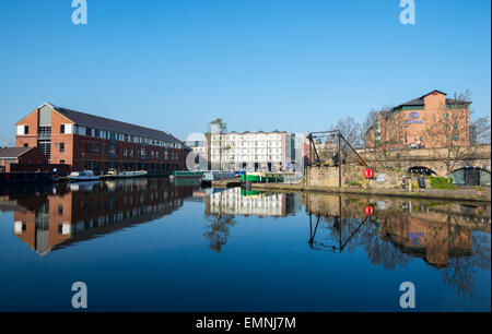 Reflections at Victoria Quay, Sheffield City Centre in South Yorkshire ...