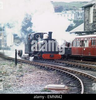 The Ffestiniog Railway is the oldest independent railway company in the ...